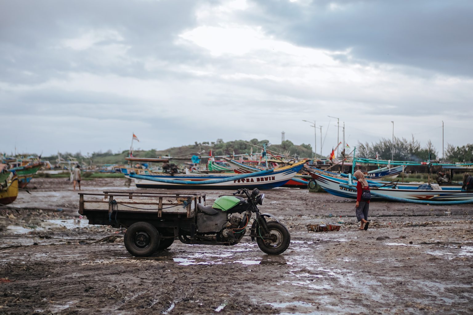 Wisata Sampah Tempat Pelelangan Ikan (TPI) Puger Jember - geger.id